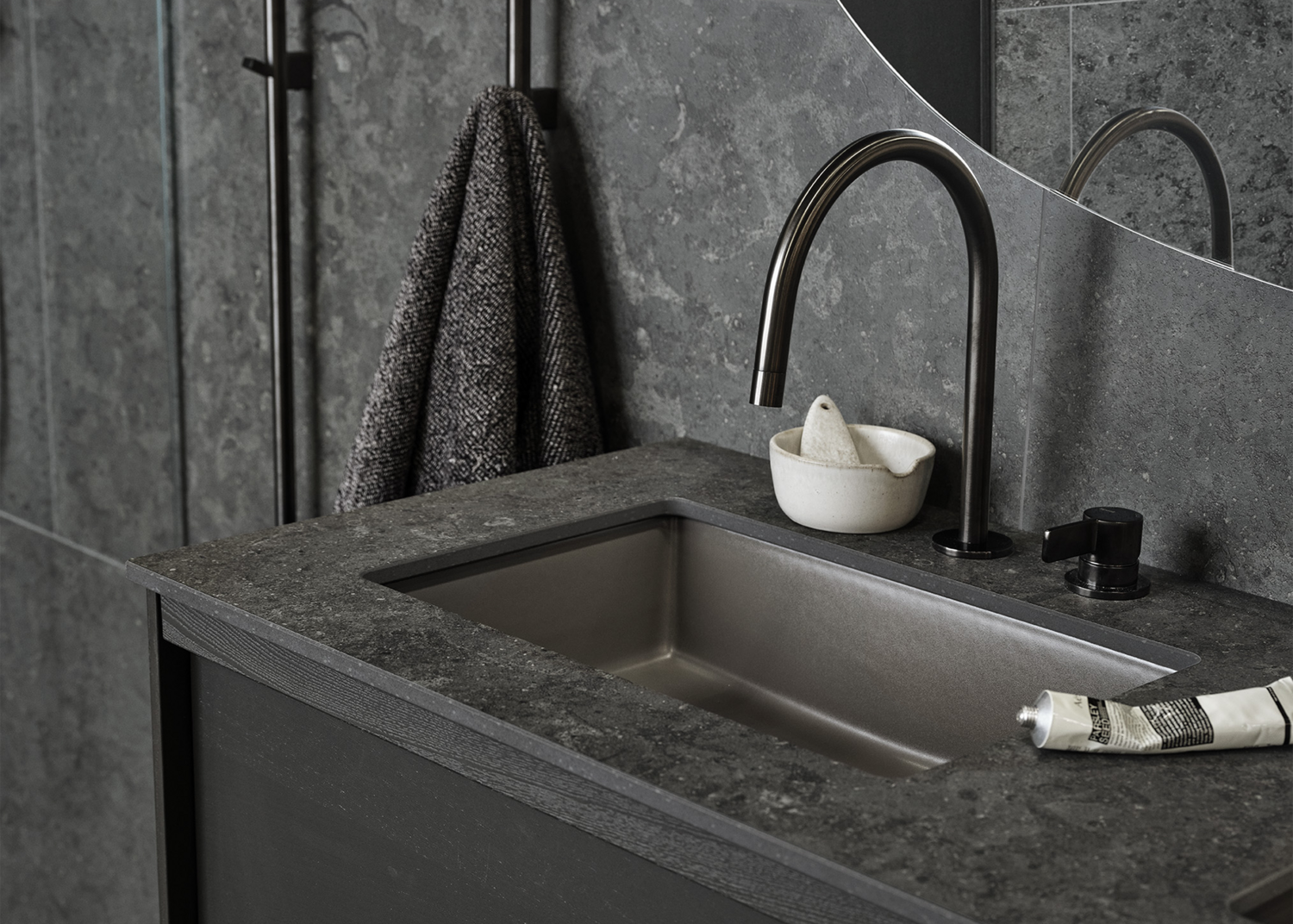 Bathroom Azul Grey - Bricmate